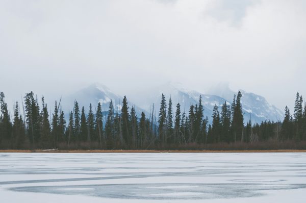 Ice sailing: how it works, gear & safety