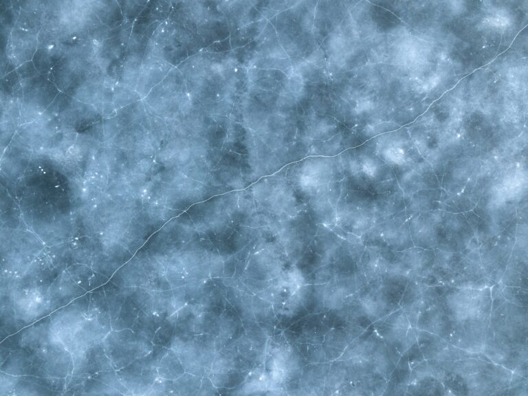 Ice sailing: how it works, gear & safety
