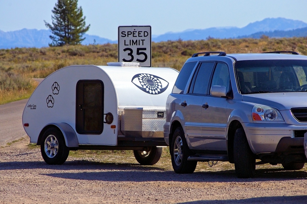 Best Campers Under 2000 Pounds Top Lightweight Trailer Picks