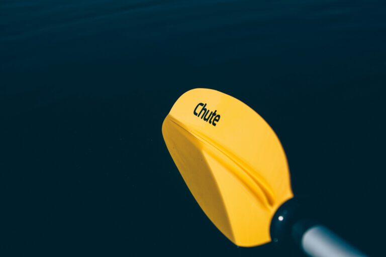 Kayak Paddle Size: Find Your Perfect Fit! - Lake.com
