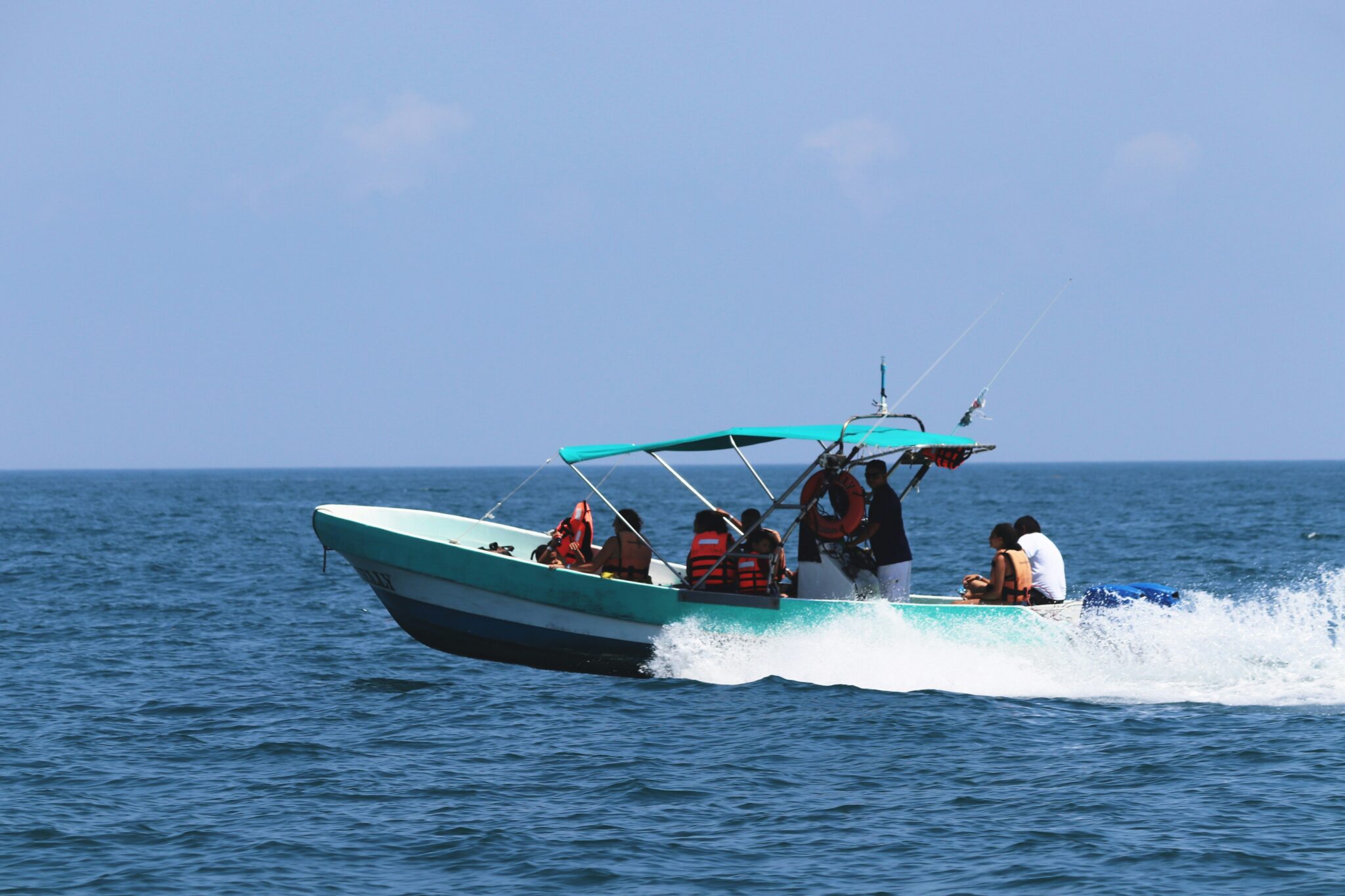 Stepped Hull: The Ultimate Guide to Faster and Smoother Boating - Lake.com