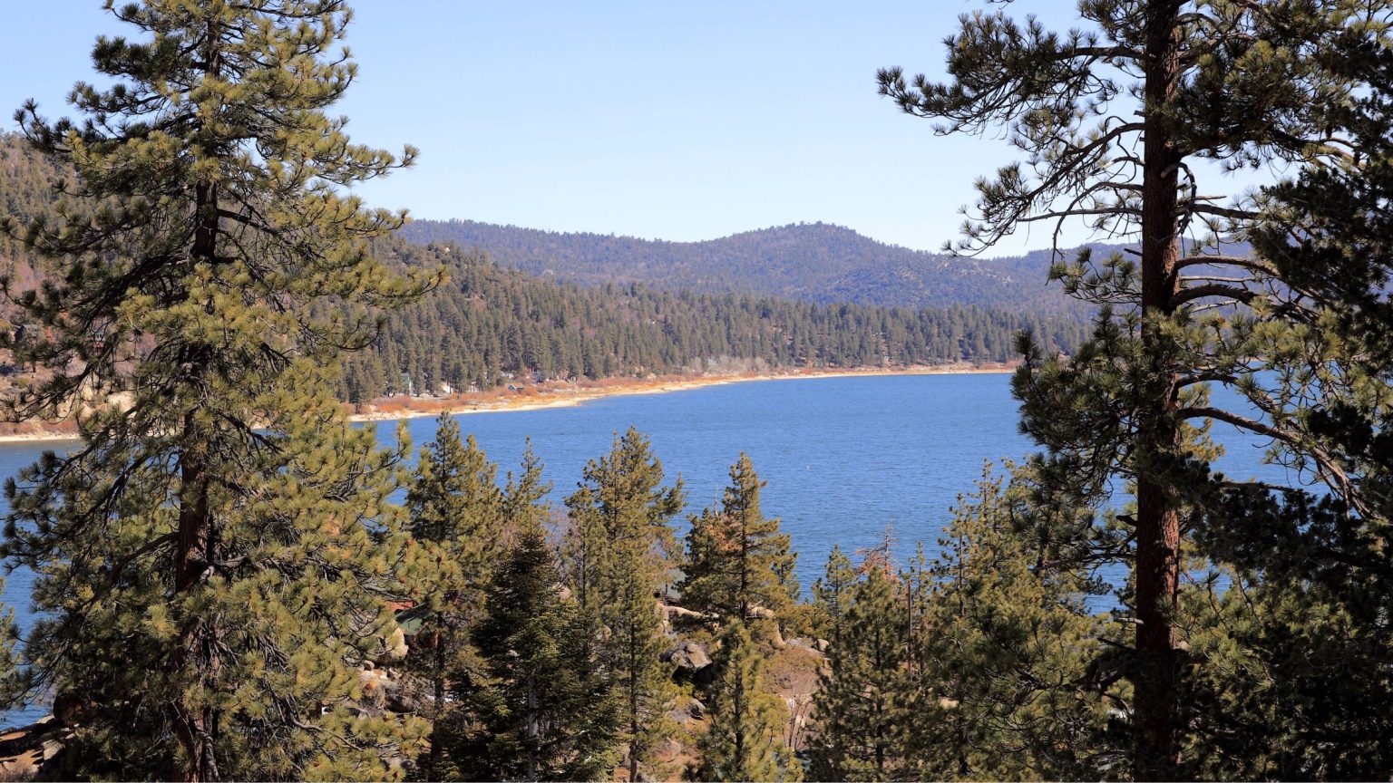 Explore Lake Piru Cabins & Marinas | Lake.com